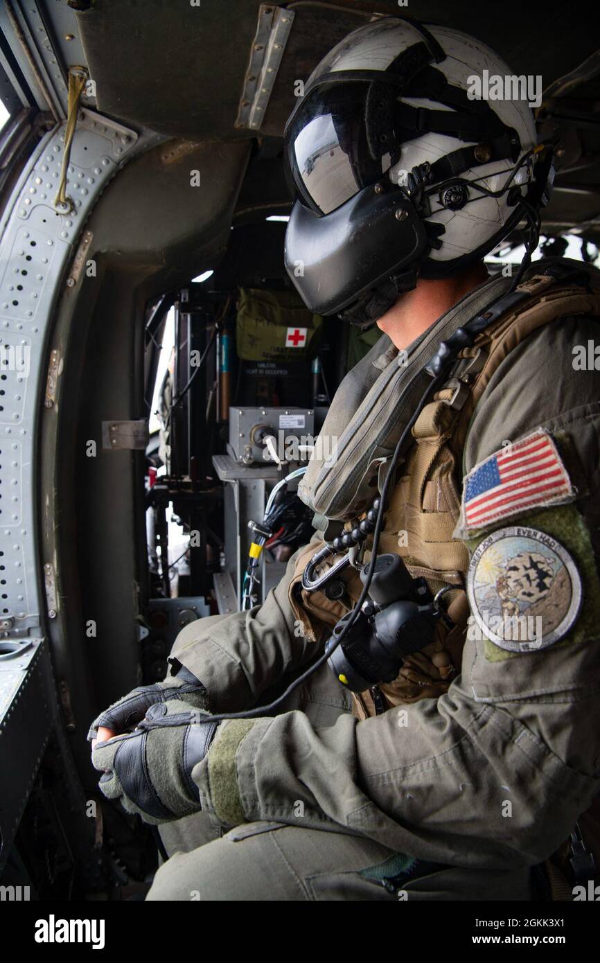 210511-N-EV253-1048 SAN DIEGO (May 11, 2021) – Naval Aircrewman ...