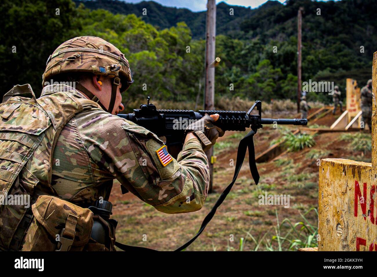 U.S. Army Soldier assigned to Alpha Company "Sapper" 2nd Infantry ...