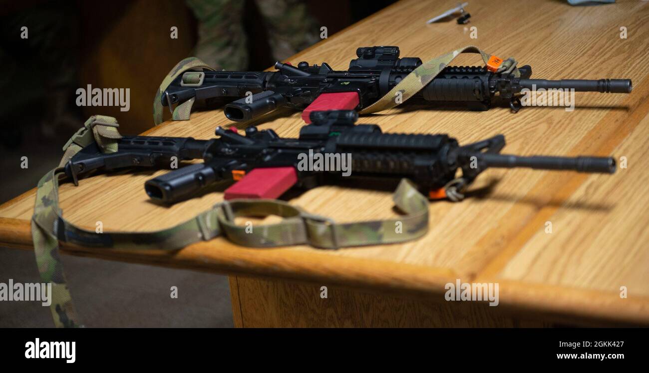 Mantis dry fire suite hi-res stock photography and images - Alamy