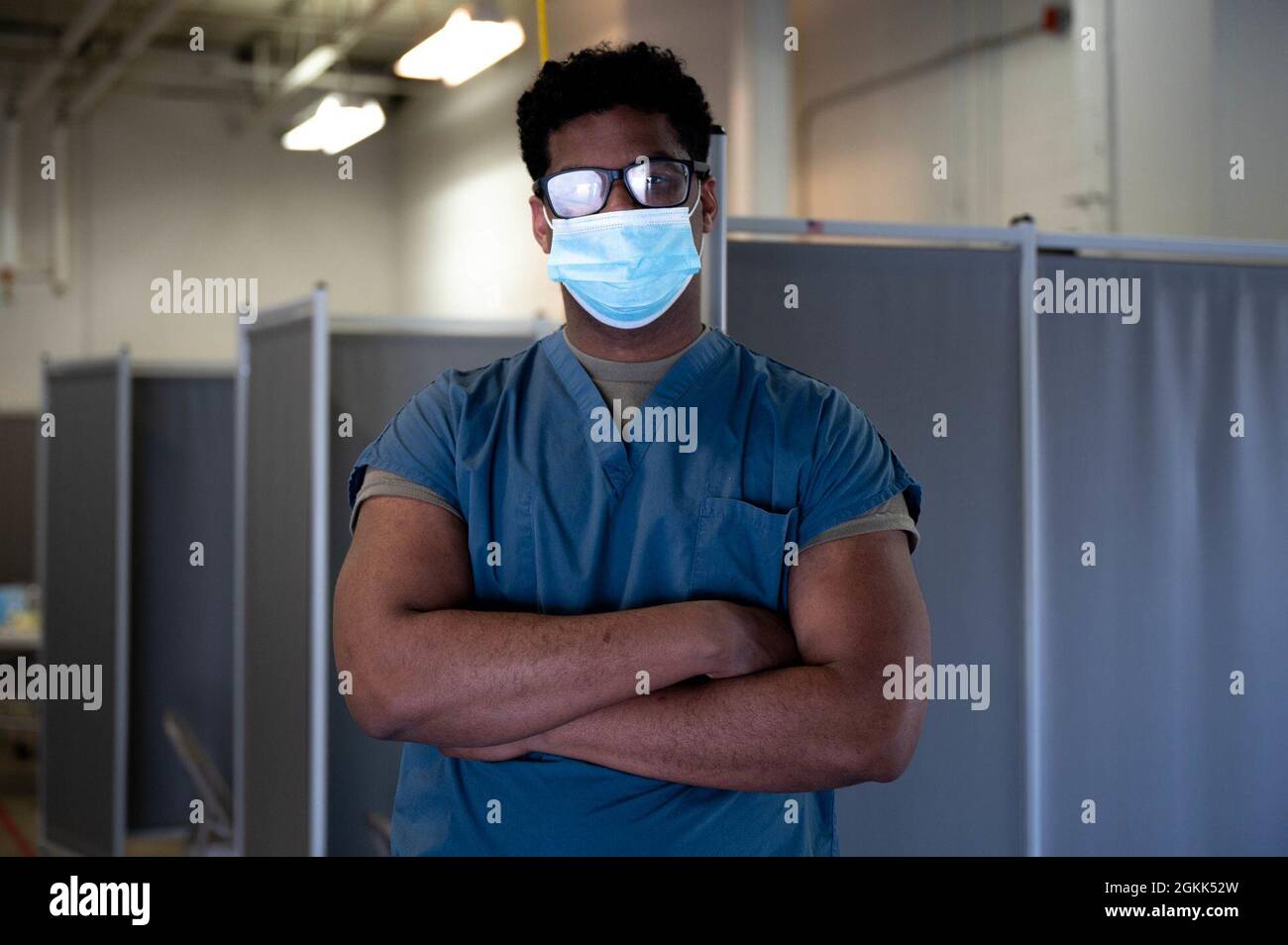 Operational medical readiness squadron hi-res stock photography and ...