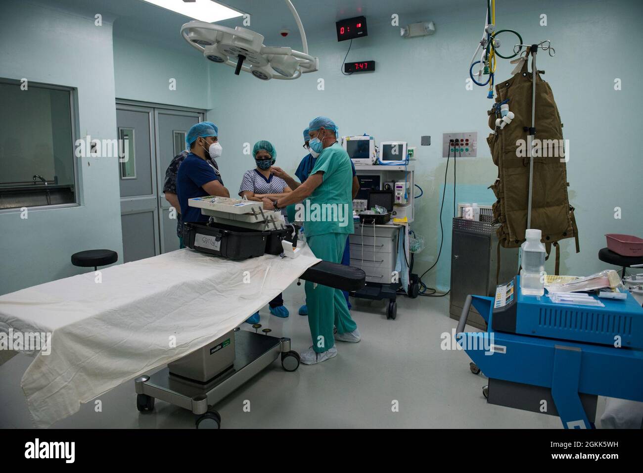 U.S. Army Col. William Kogl, right, a nurse anesthetist with the ...