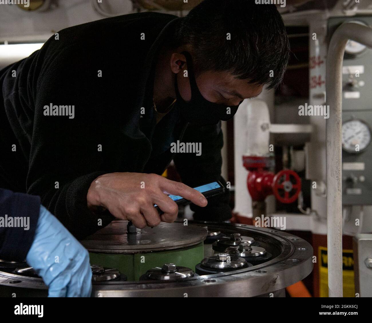 210512-N-HG846-0050 SEA OF JAPAN (May 12, 2021) – Gas Turbine Systems ...