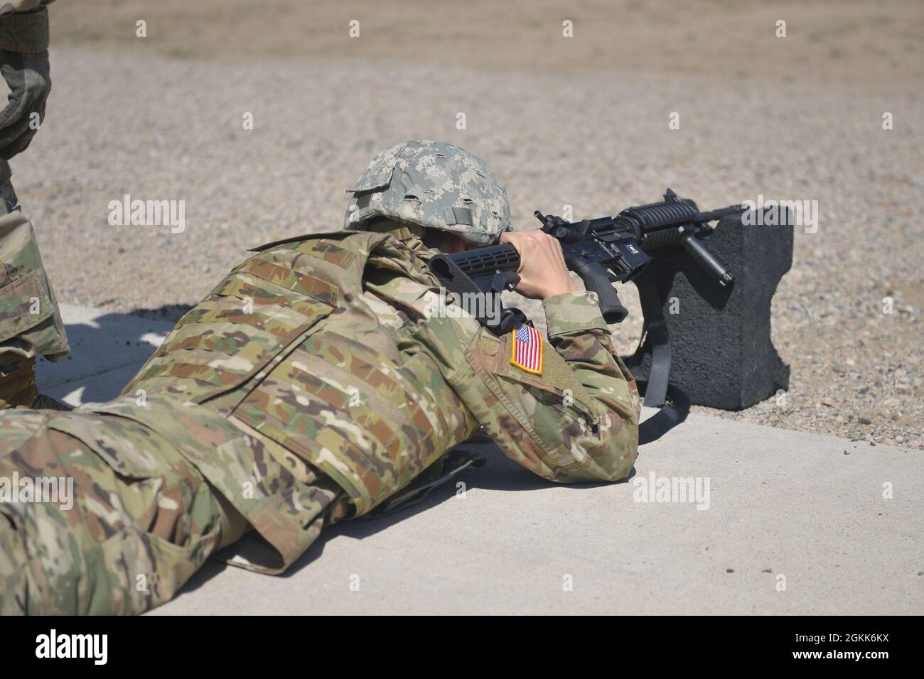 Members of the Nebraska National Guard's 1-376th Aviation Battalion ...