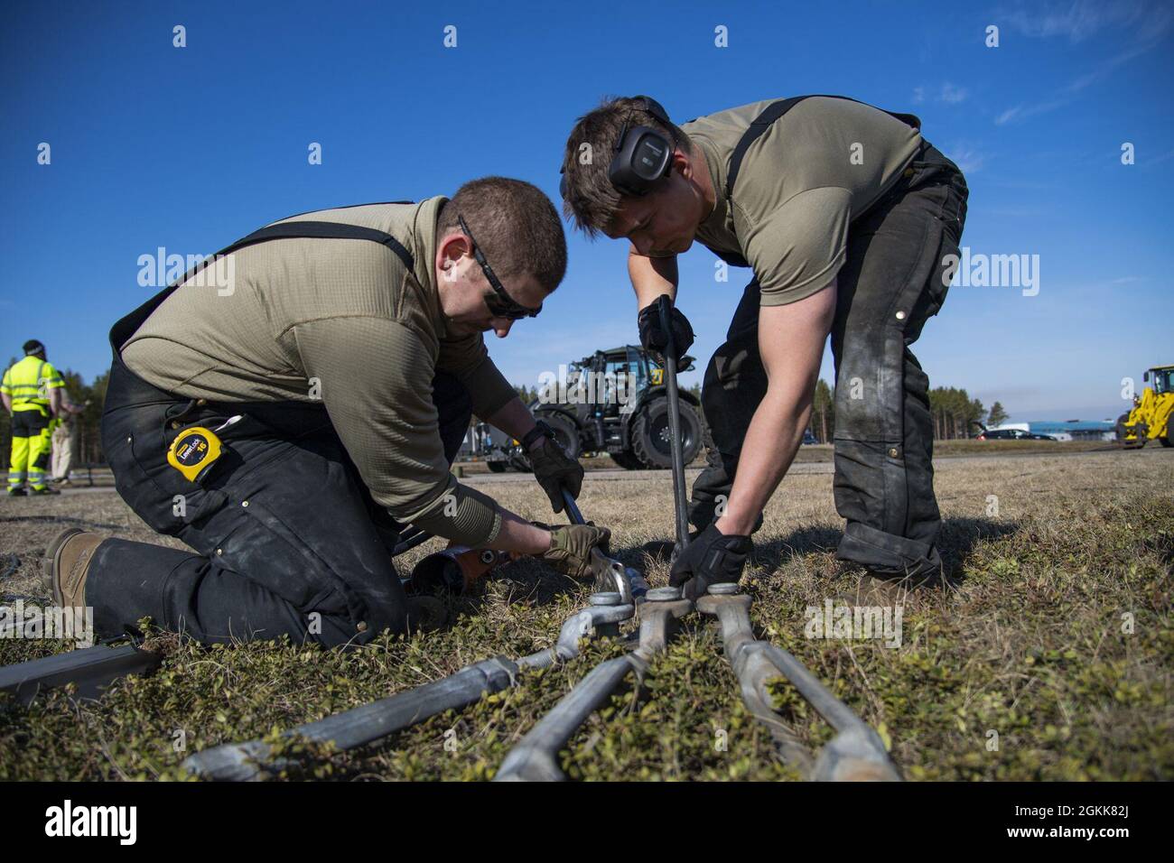 U.S. Air Force Airmen from the 435th Construction Training Squadron at ...