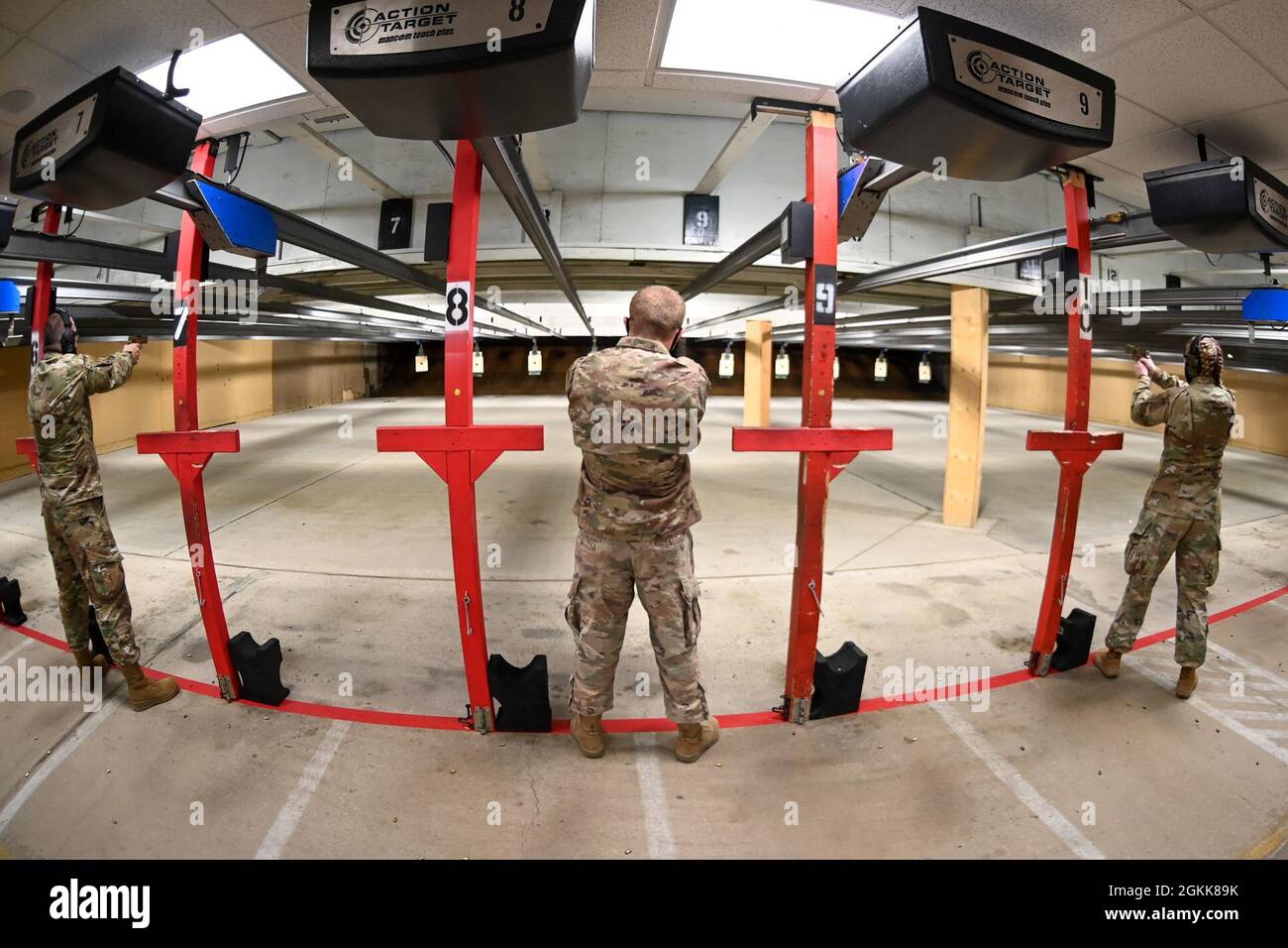 Police force pistol shooting competition hi-res stock photography and ...