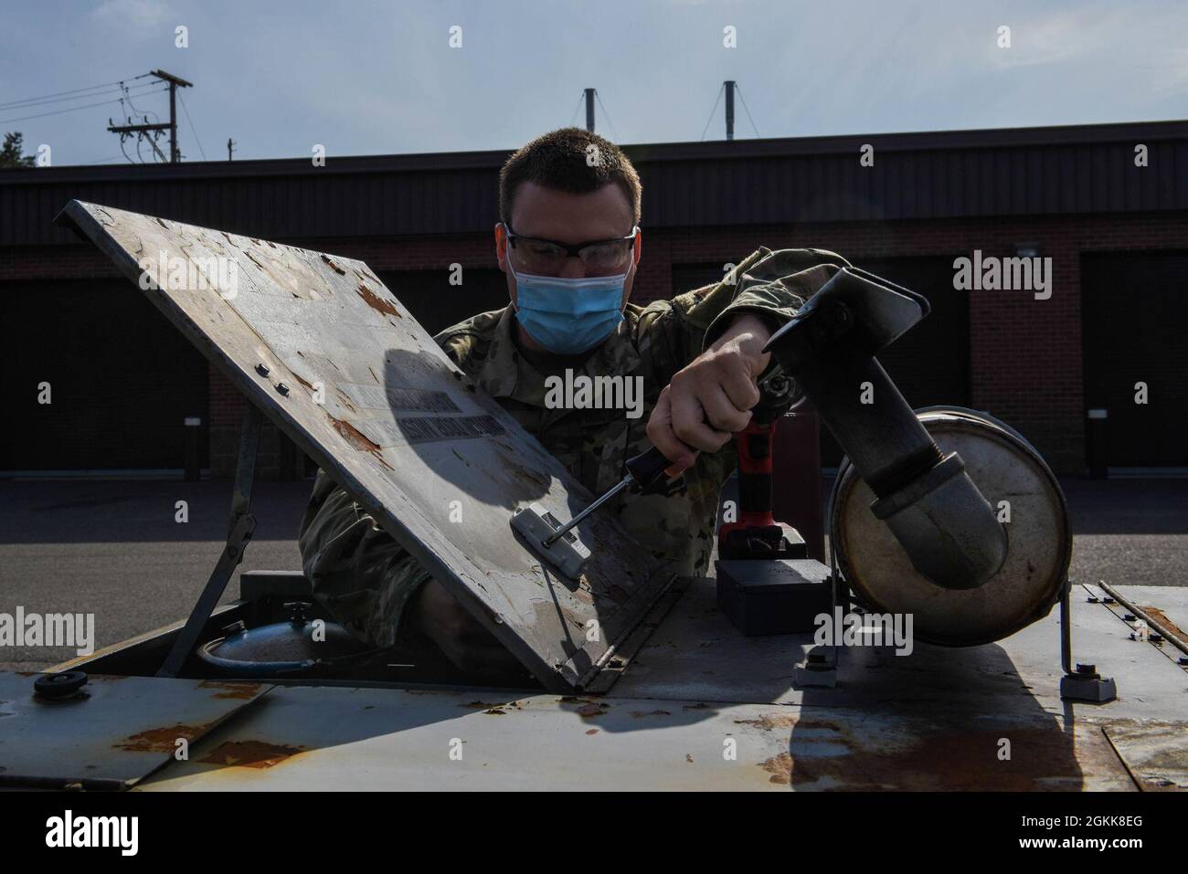 U.S. Air Force Tech. Sgt. Harley Hall, 446th Maintenance Squadron ...
