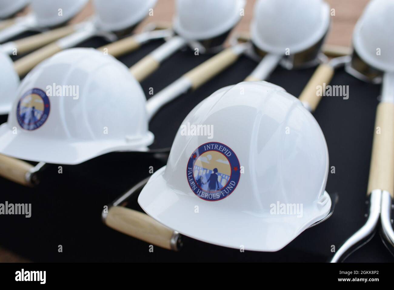 Intrepid spirit center groundbreaking hi-res stock photography and ...