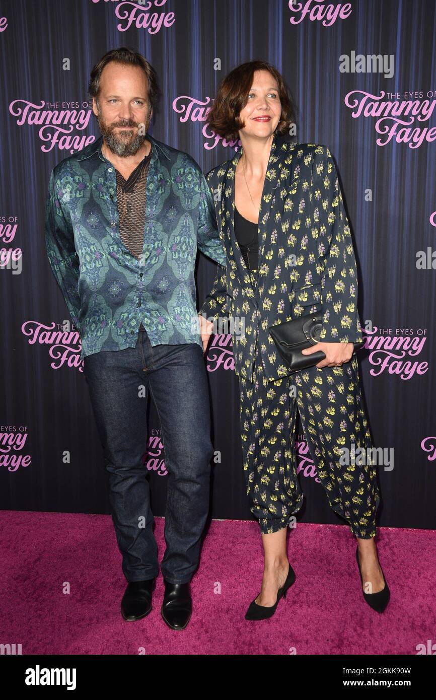 New York, NY, USA. 14th Sep, 2021. Maggie Gyllenhaal, Peter Sarsgaard ...