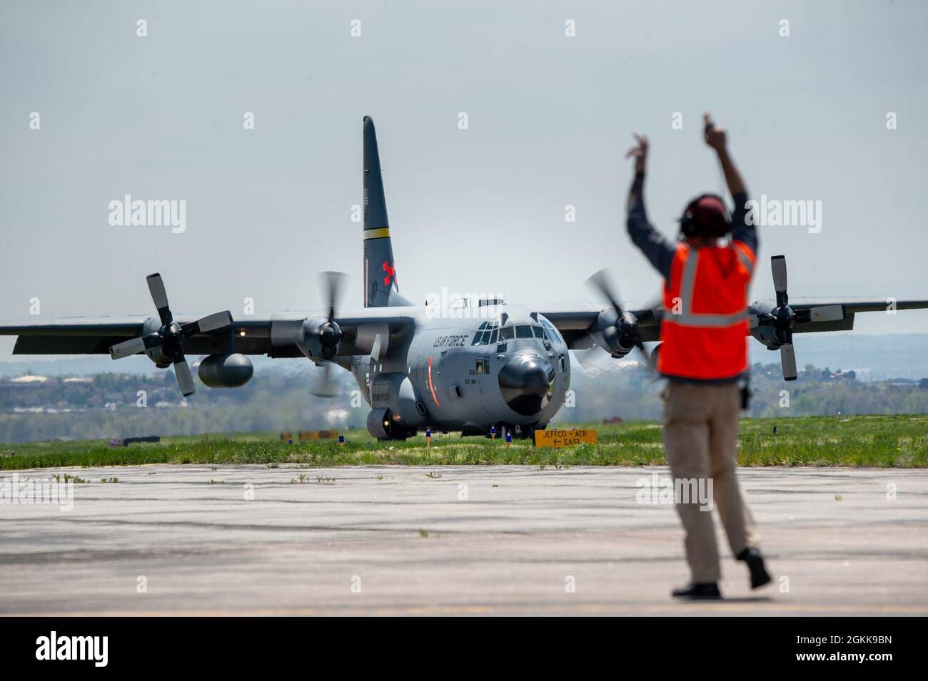 A C-130 Hercules aircraft assigned to the 153rd Airlift Wing, Wyoming ...