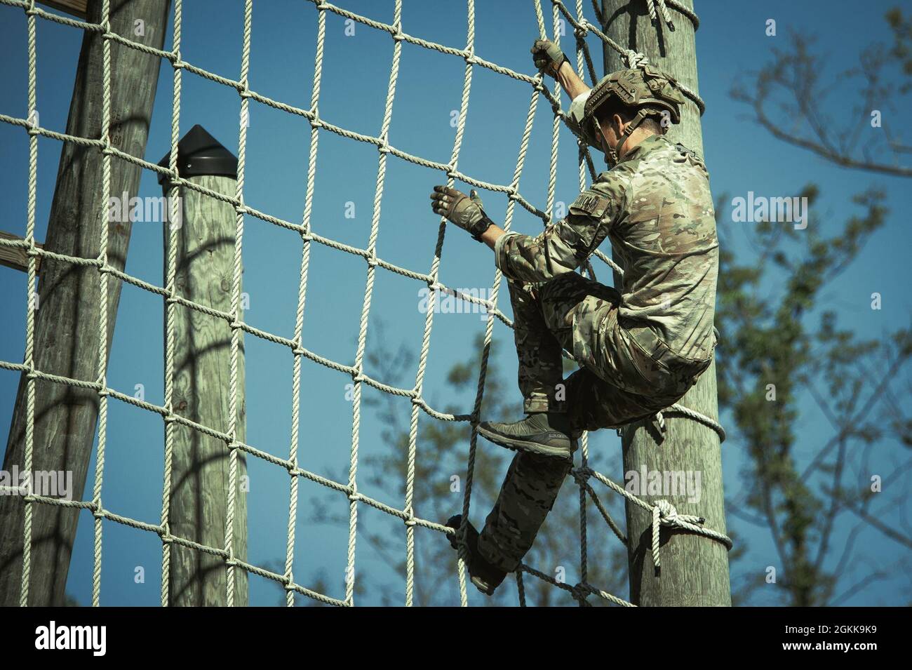 U.S. Army Spc. Landon Carter assigned to Headquarters, 75th Ranger ...