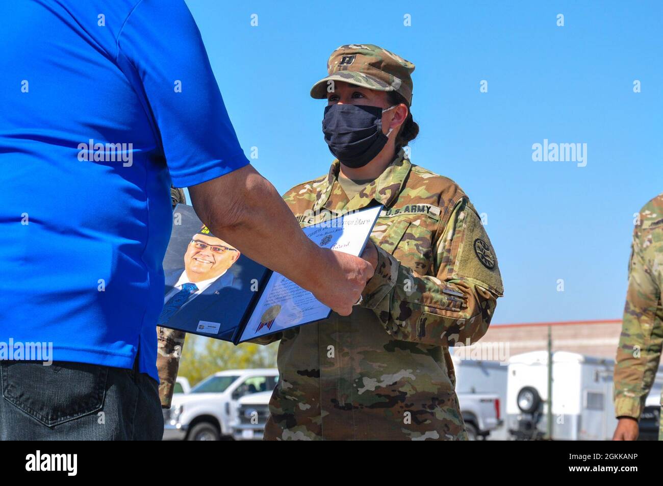 Walt Dvback from the Veterans of Foreign Wars post 12119 presents the ...