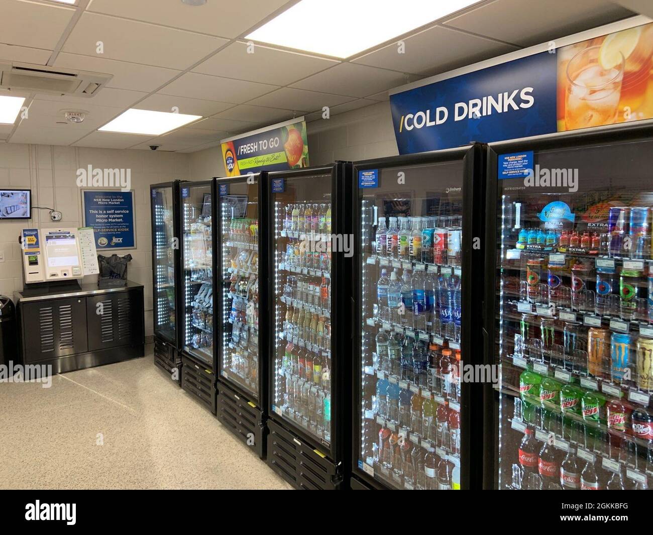 Naval submarine base new london hi-res stock photography and images - Alamy