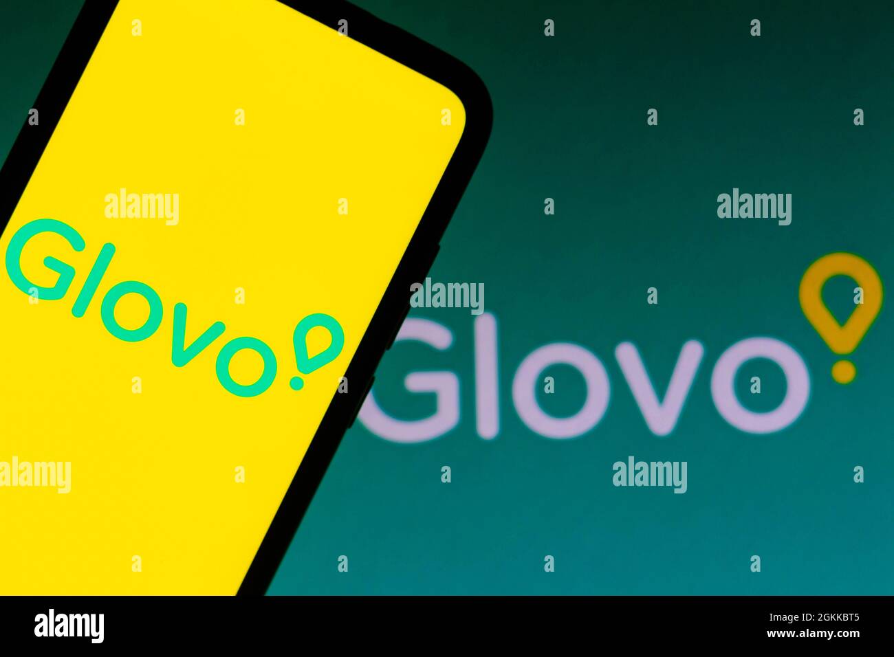 Glovo logo hi-res stock photography and images - Alamy
