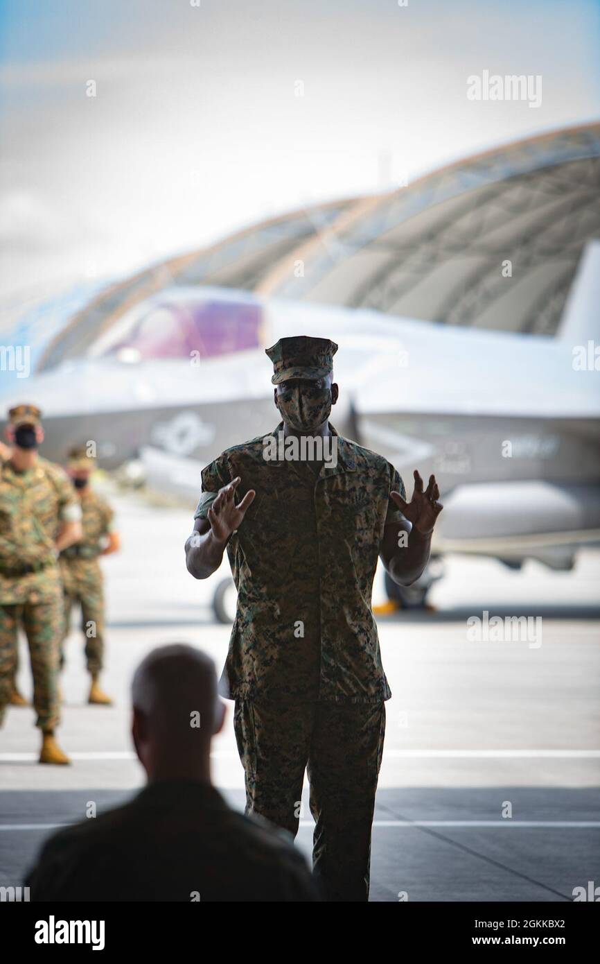 U.S. Marine Corps Sgt. Maj. Trevor Jennings, oncoming sergeant major of ...