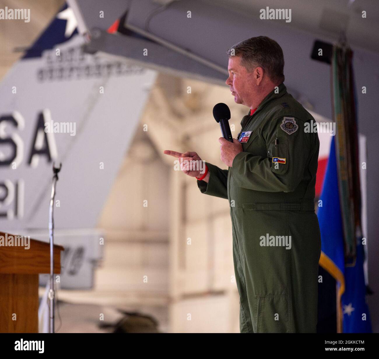 Retired Maj. General John Nichols awards addresses the 149th Fighter ...