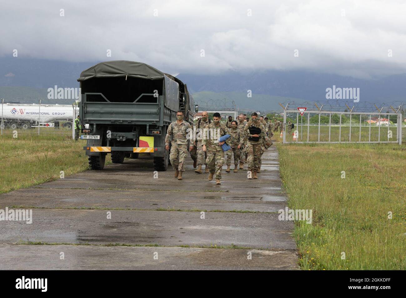 U.S. Army Soldiers assigned to the Florida Army National Guard 53rd ...