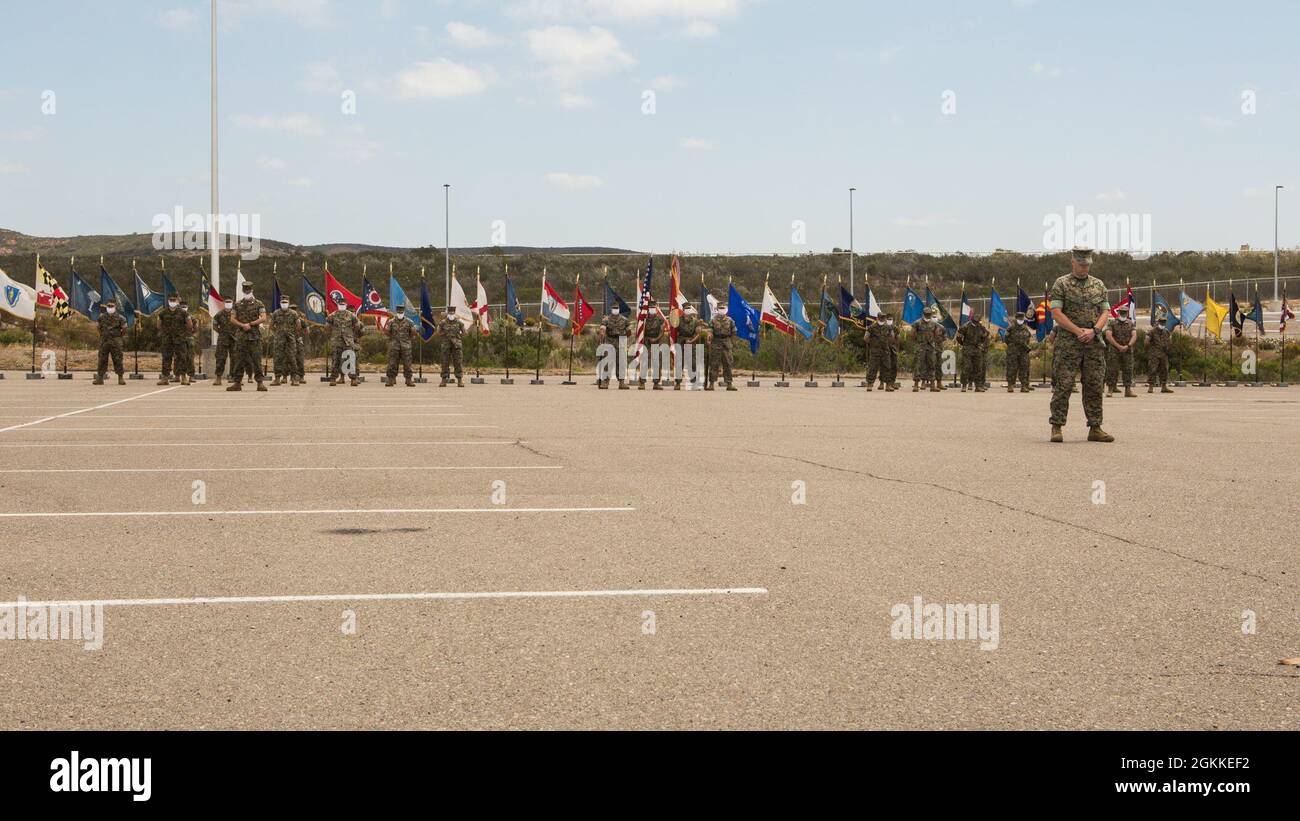 U.S. Marines with 4th Tank Battalion, 4th Marine Division, Marine ...