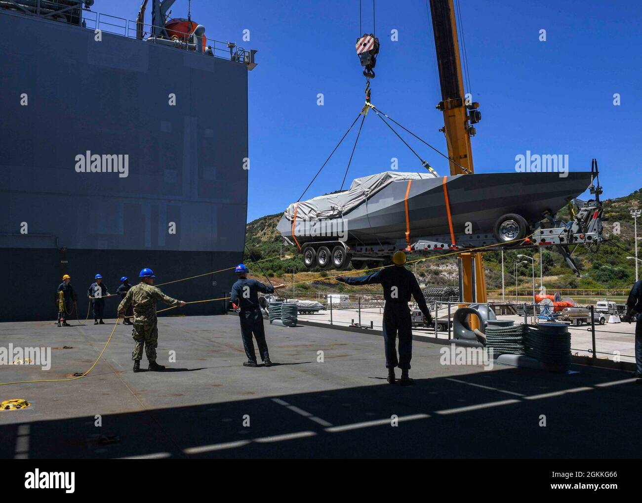 Combatant craft assault cca hi-res stock photography and images - Alamy