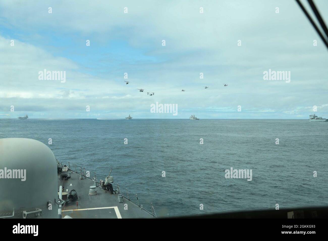 Exercise formidable shield 17 hi-res stock photography and images - Alamy