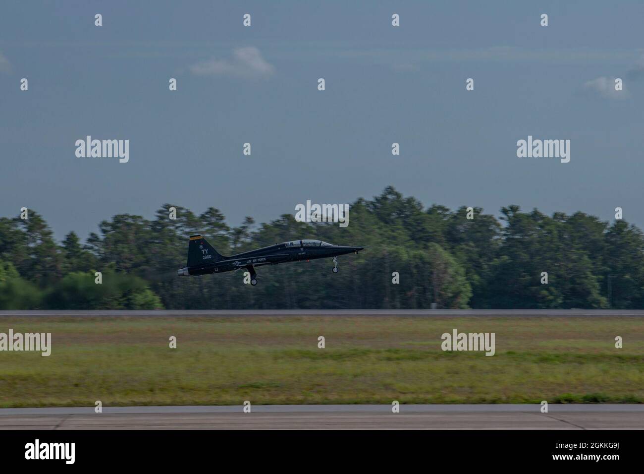 325 fw hi-res stock photography and images - Alamy