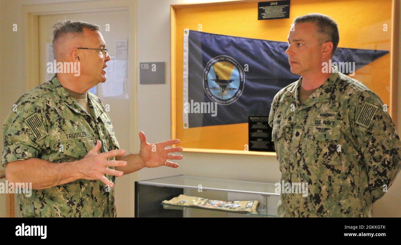 210517-N-N0484-0007 SAN DIEGO (May 17, 2021) Vice Adm. Jeffrey Trussler ...