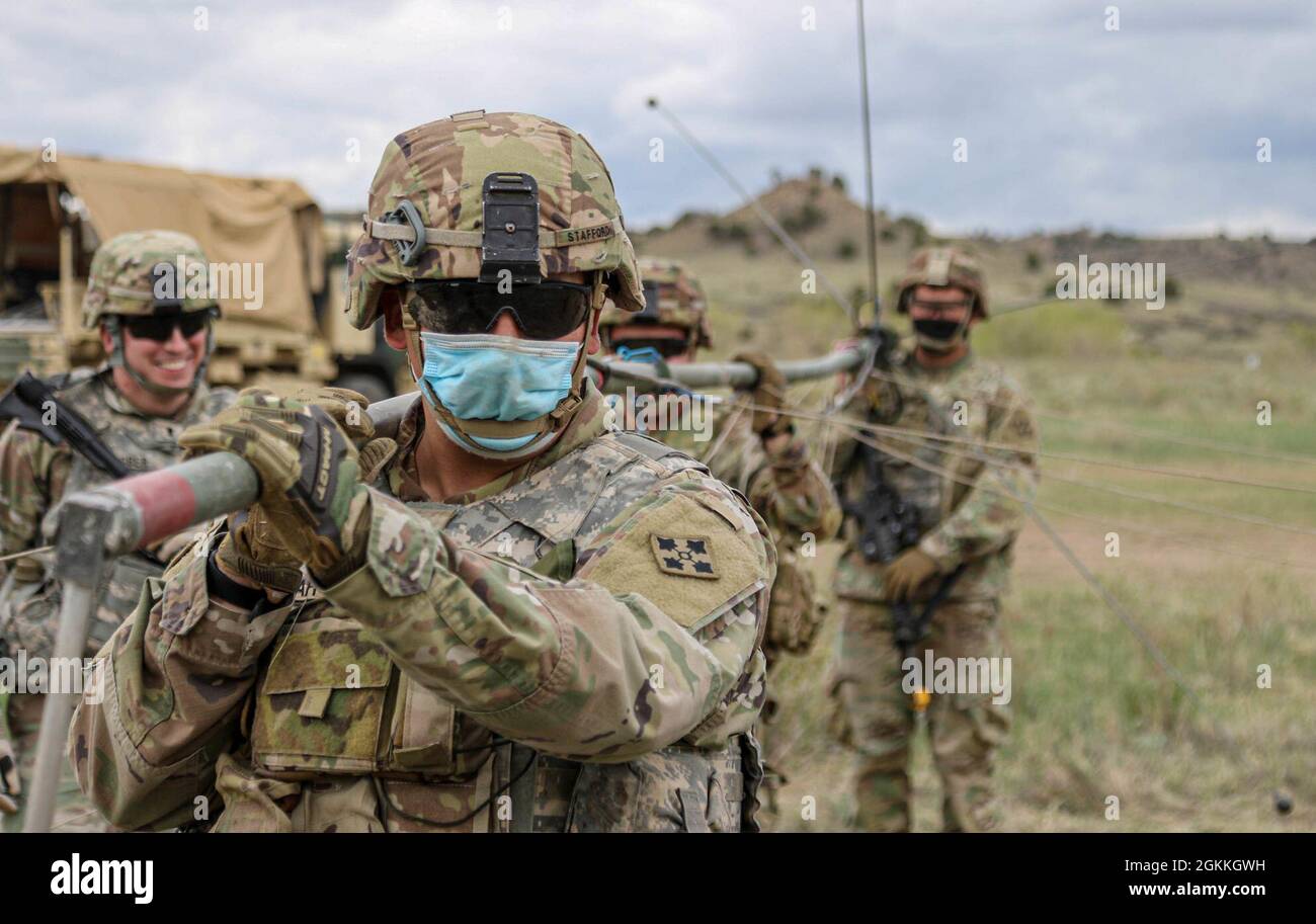 Soldiers assigned to 2nd Stryker Brigade Combat Team, 4th Infantry ...