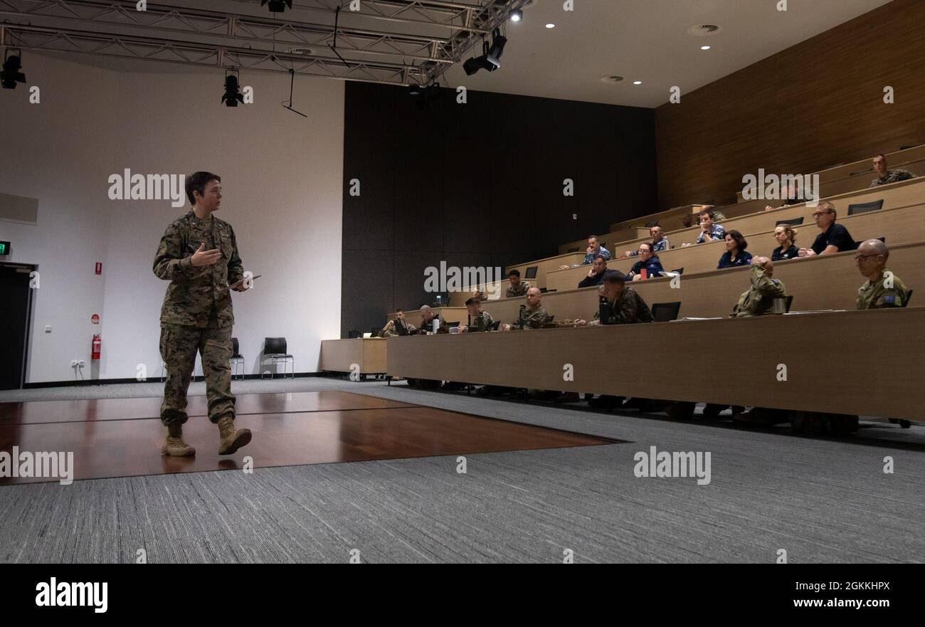 Amy robertson hi-res stock photography and images - Alamy