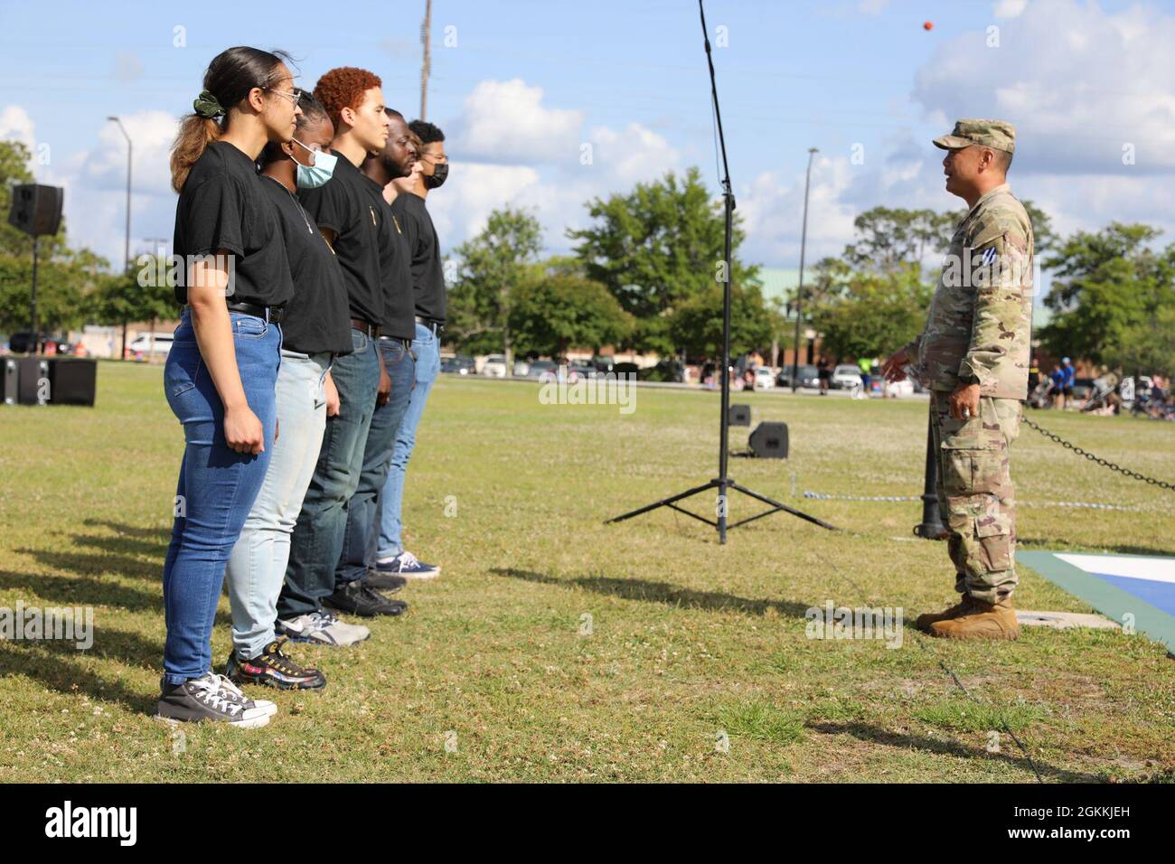 U.S. Army Maj. Gen. Antonio Aguto, the commanding general of 3rd ...