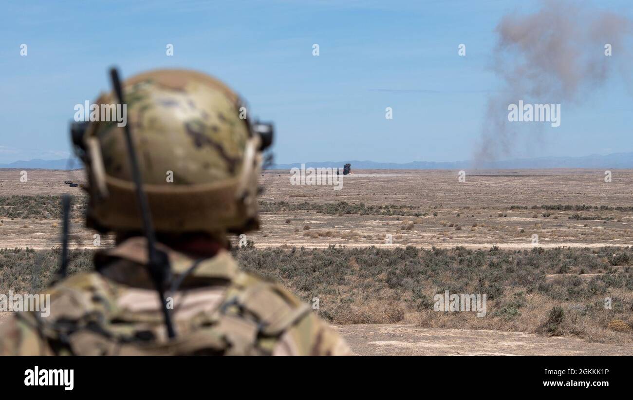 500 pound bomb hi-res stock photography and images - Alamy