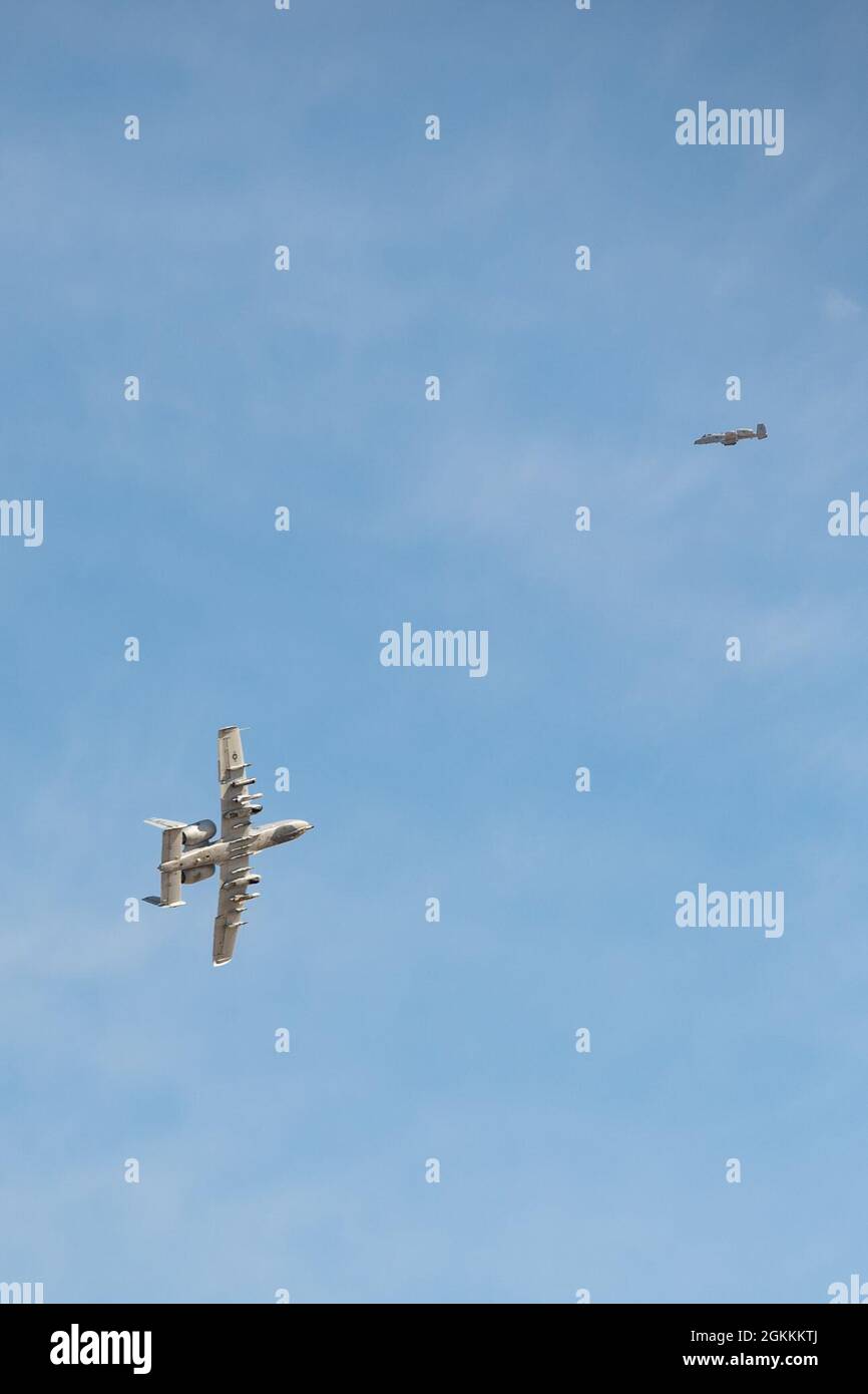 A-10 Thunderbolt II pilots from the 190th Fighter Squadron and special ...