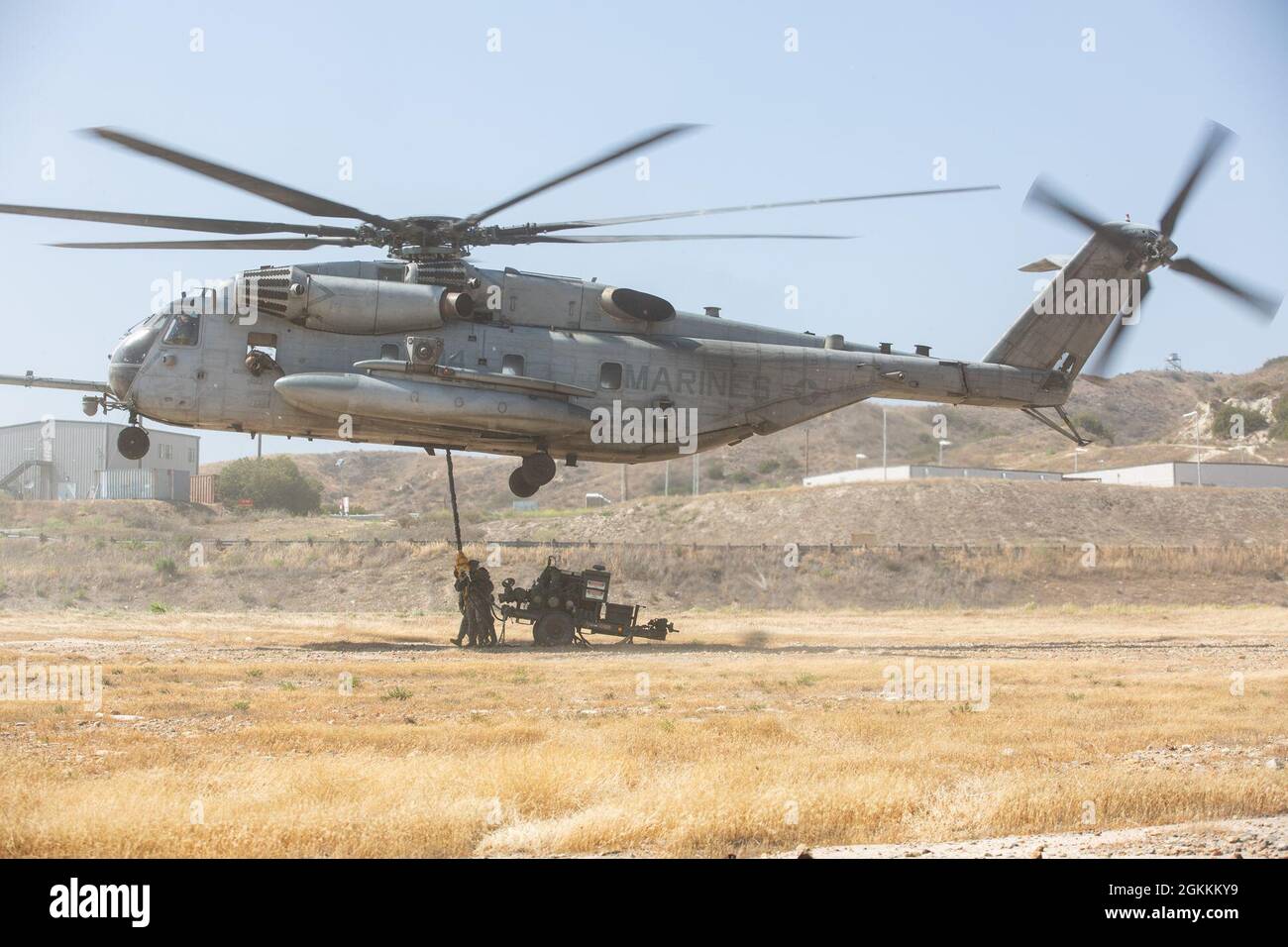 Marine heavy helicopter squadron hmh 361 hi-res stock photography and ...