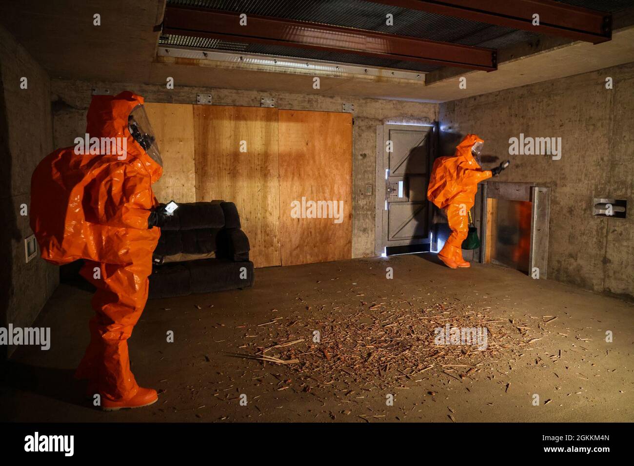 U.S. Army Sgt. 1st Class Andrew Markham and Army Sgt. Walter Fleming ...