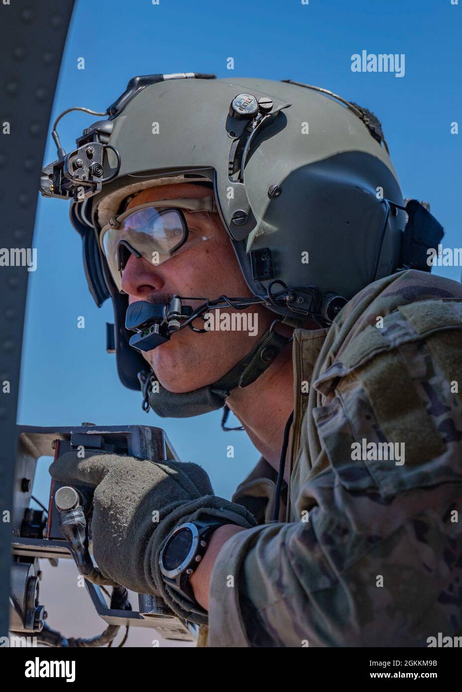 Master Sgt. Chris Hendrix, 34th Weapons Squadron special missions ...