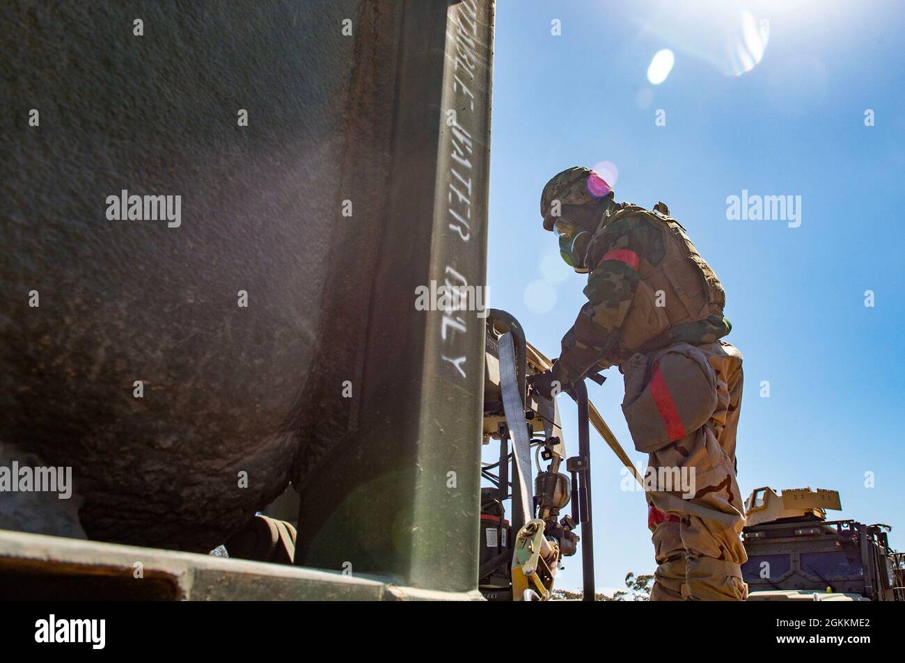 U s navy construction mechanic constructionman hi-res stock photography ...