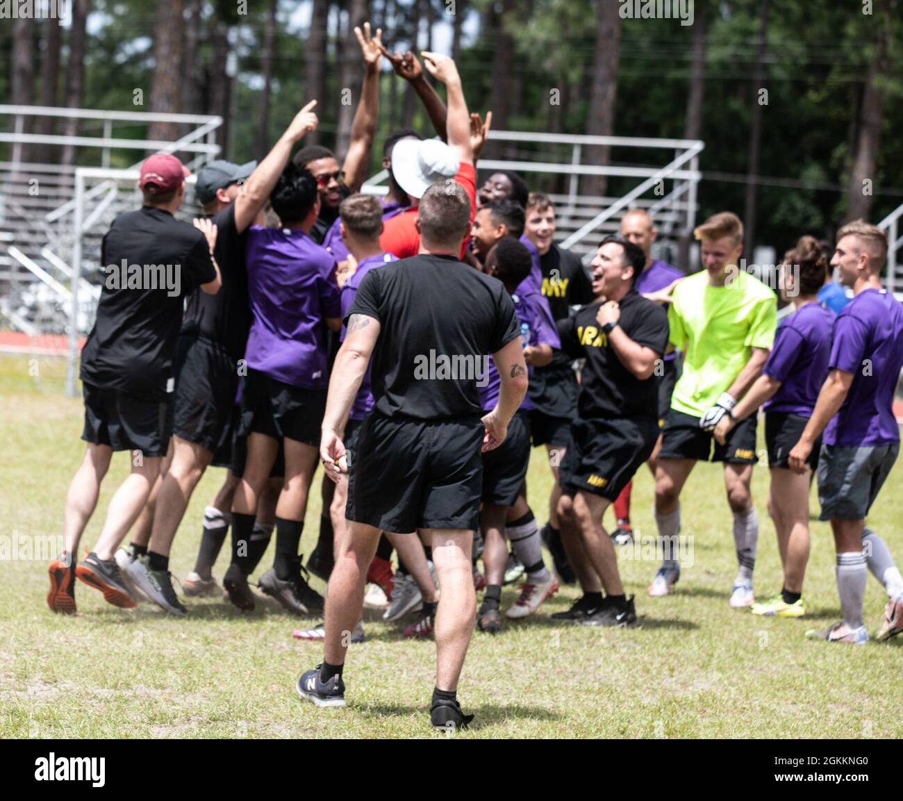 Dogface Soldiers assigned to 1st Battalion, 9th Field Artillery ...