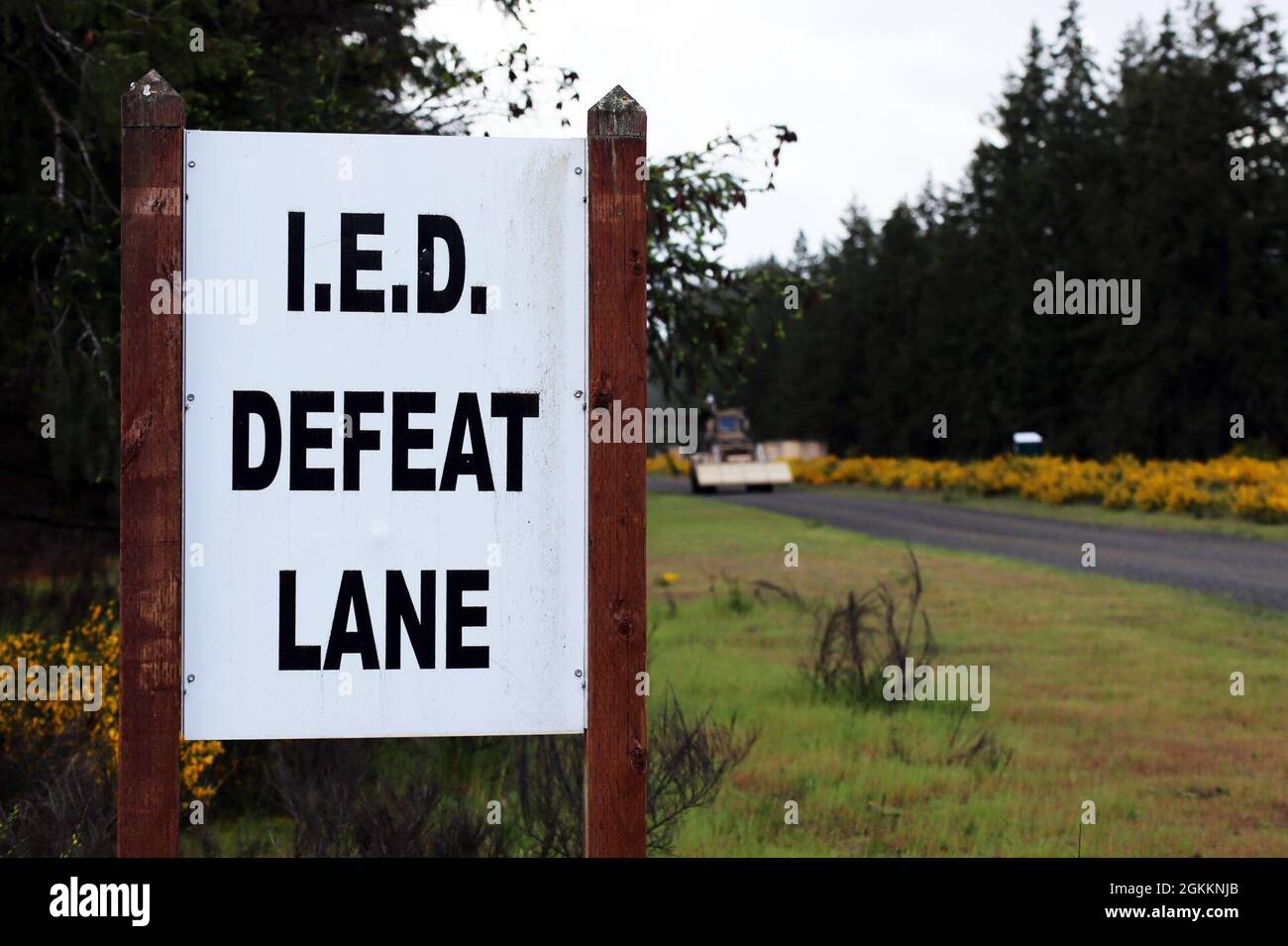 Soldiers with Bravo Company, 898th Brigade Engineer Battalion train ...