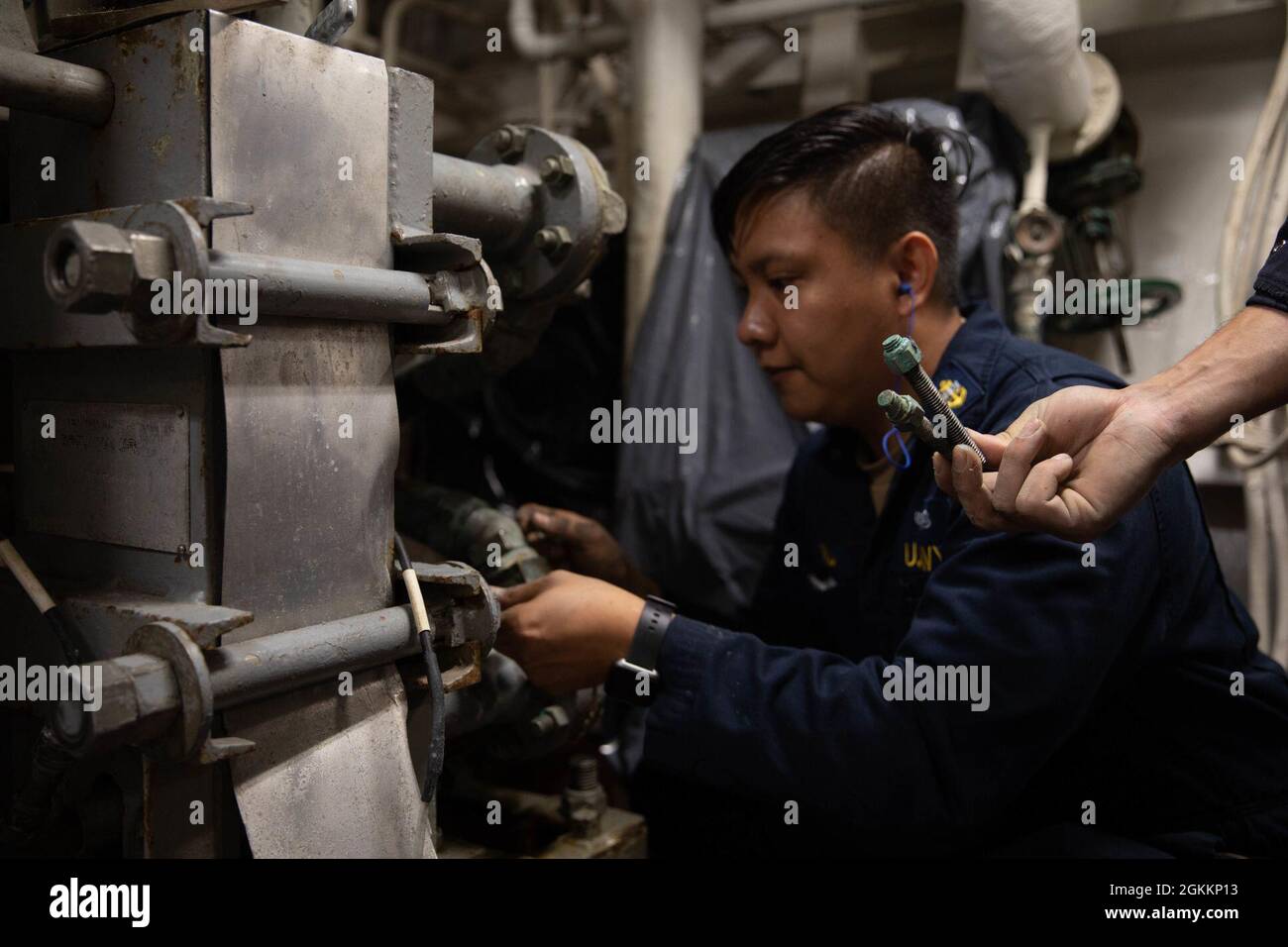 Exercise formidable shield 19 hi-res stock photography and images - Alamy