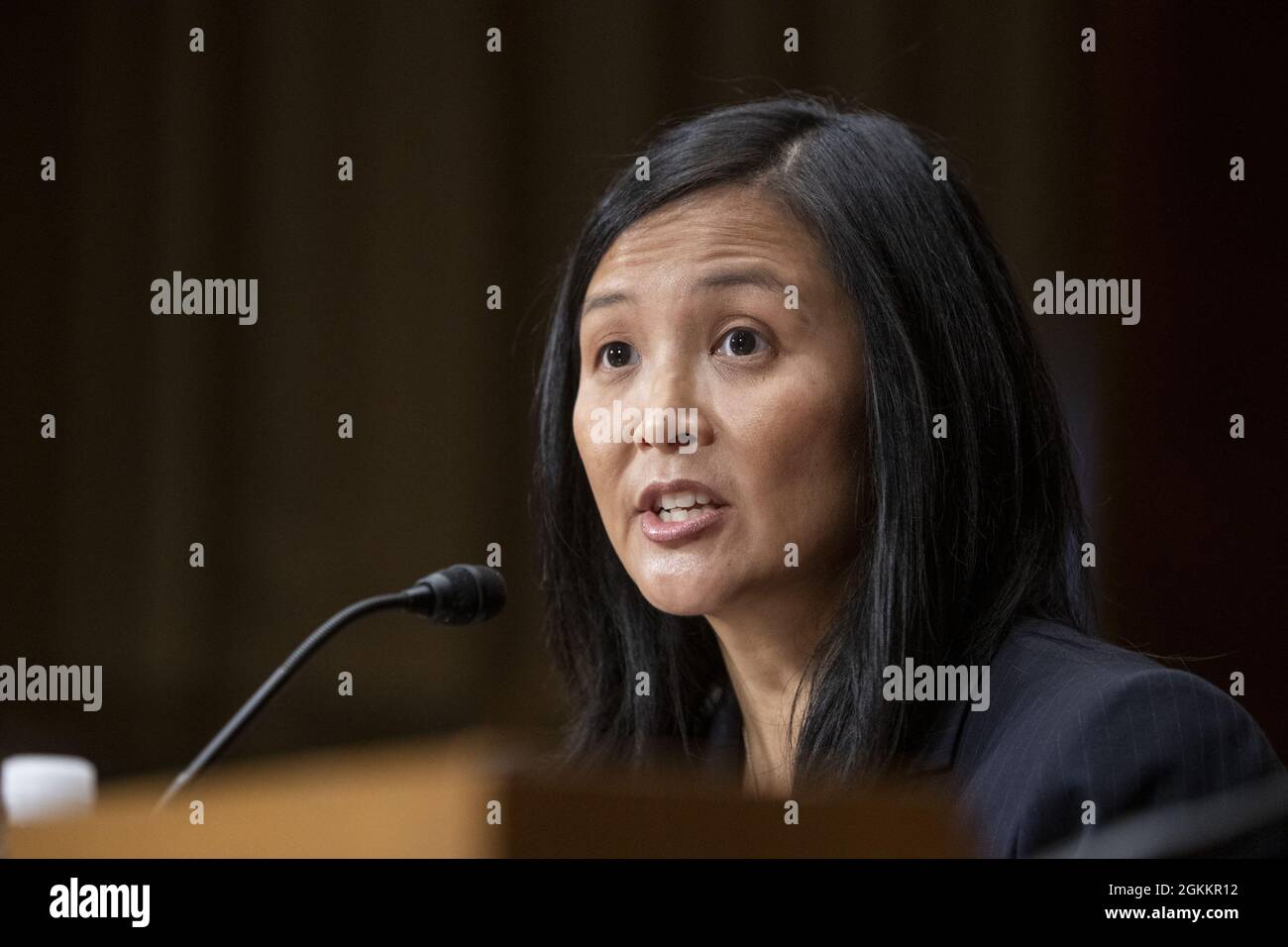 Jennifer sung hi-res stock photography and images - Alamy