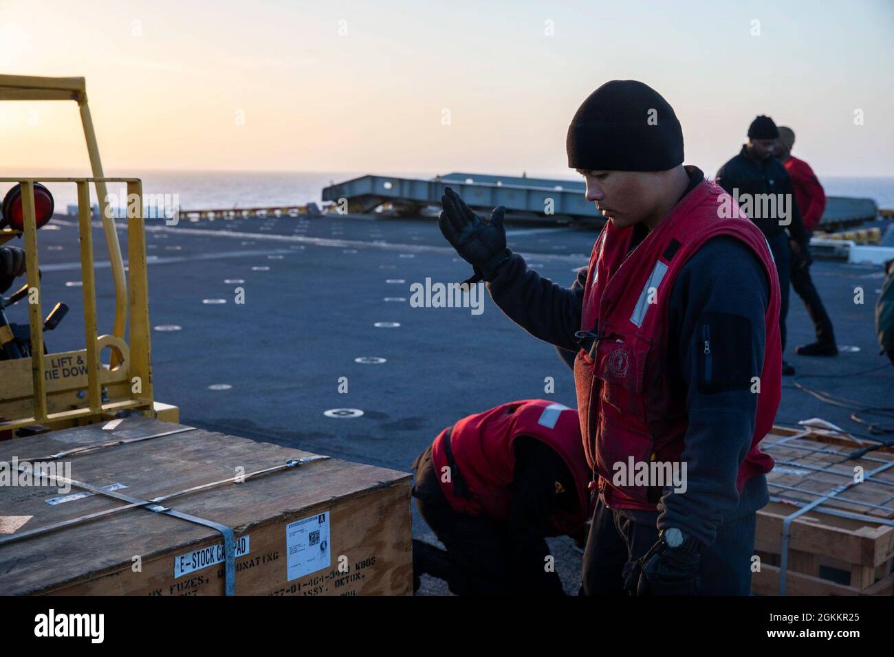 PACIFIC OCEAN (May 19, 2021) – U.S. Navy Aviation Ordnanceman 2nd Class ...