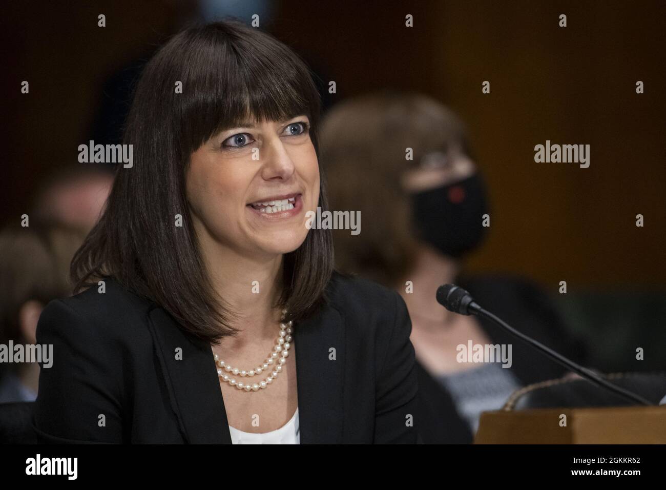 Elizabeth prelogar hi-res stock photography and images - Alamy