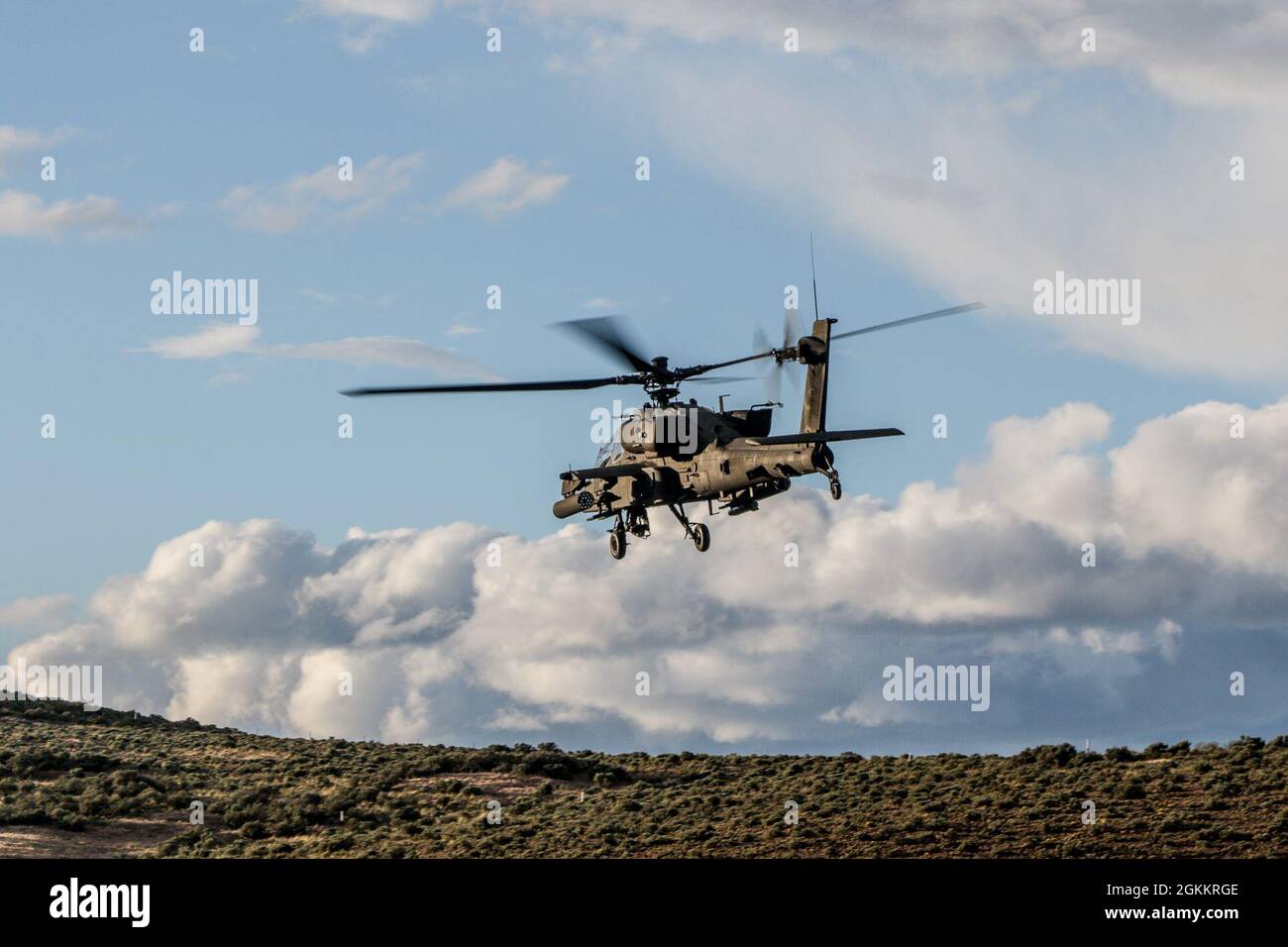 Aviators assigned to 4-6 Air Cavalry Squadron, 16th Combat Aviation ...