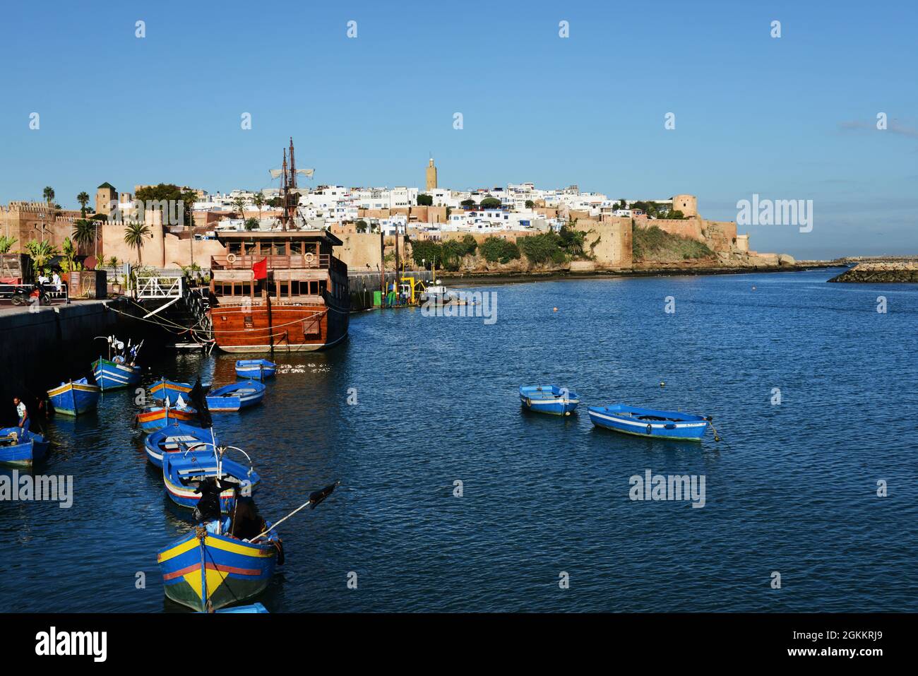 A view of the Kasbah of the Udayas and the Bou Regreg river in Rabat ...