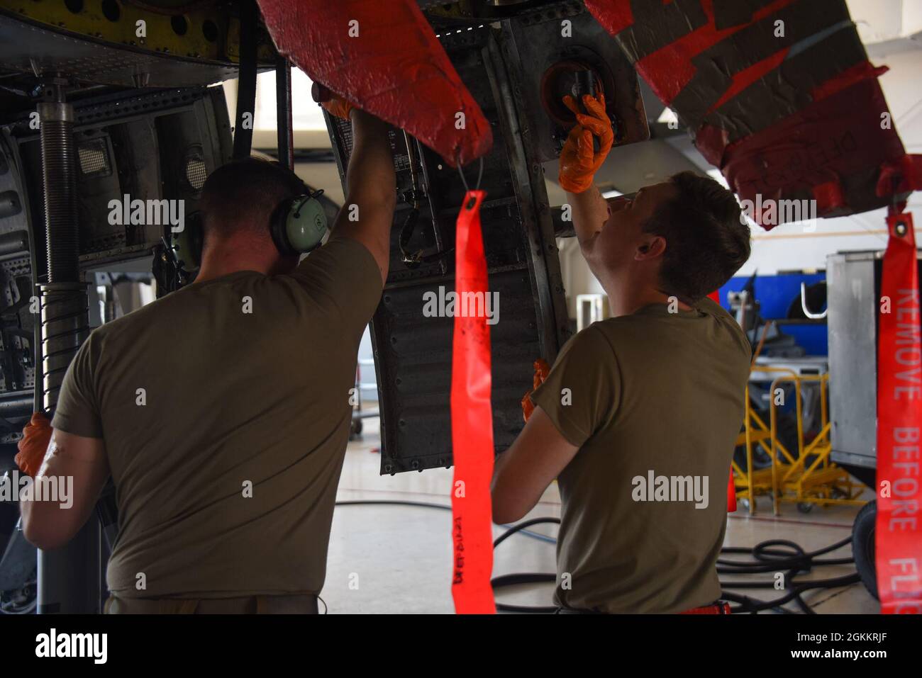 355th ems hi-res stock photography and images - Alamy