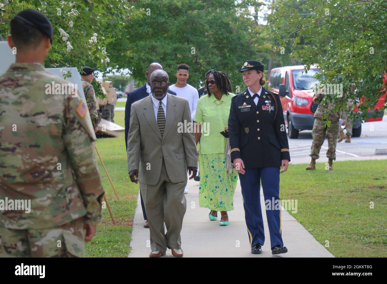 Family members of Sgt. 1st Class Alwyn C. Cashe, escorted by Maj. Angel ...