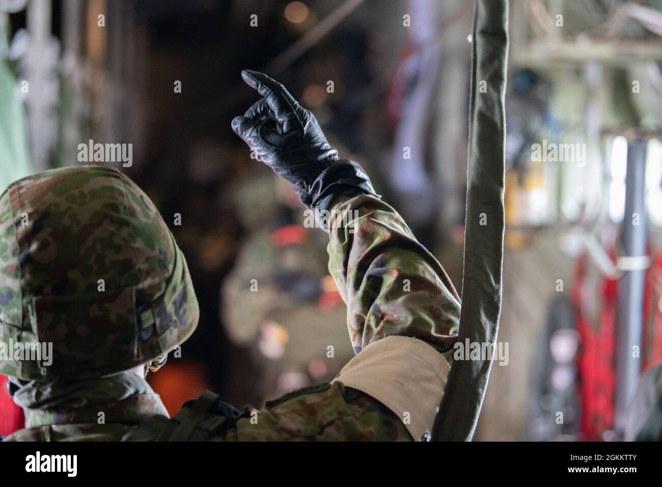 A Japan Ground Self-Defense Force soldier assigned to the 1st Airborne ...
