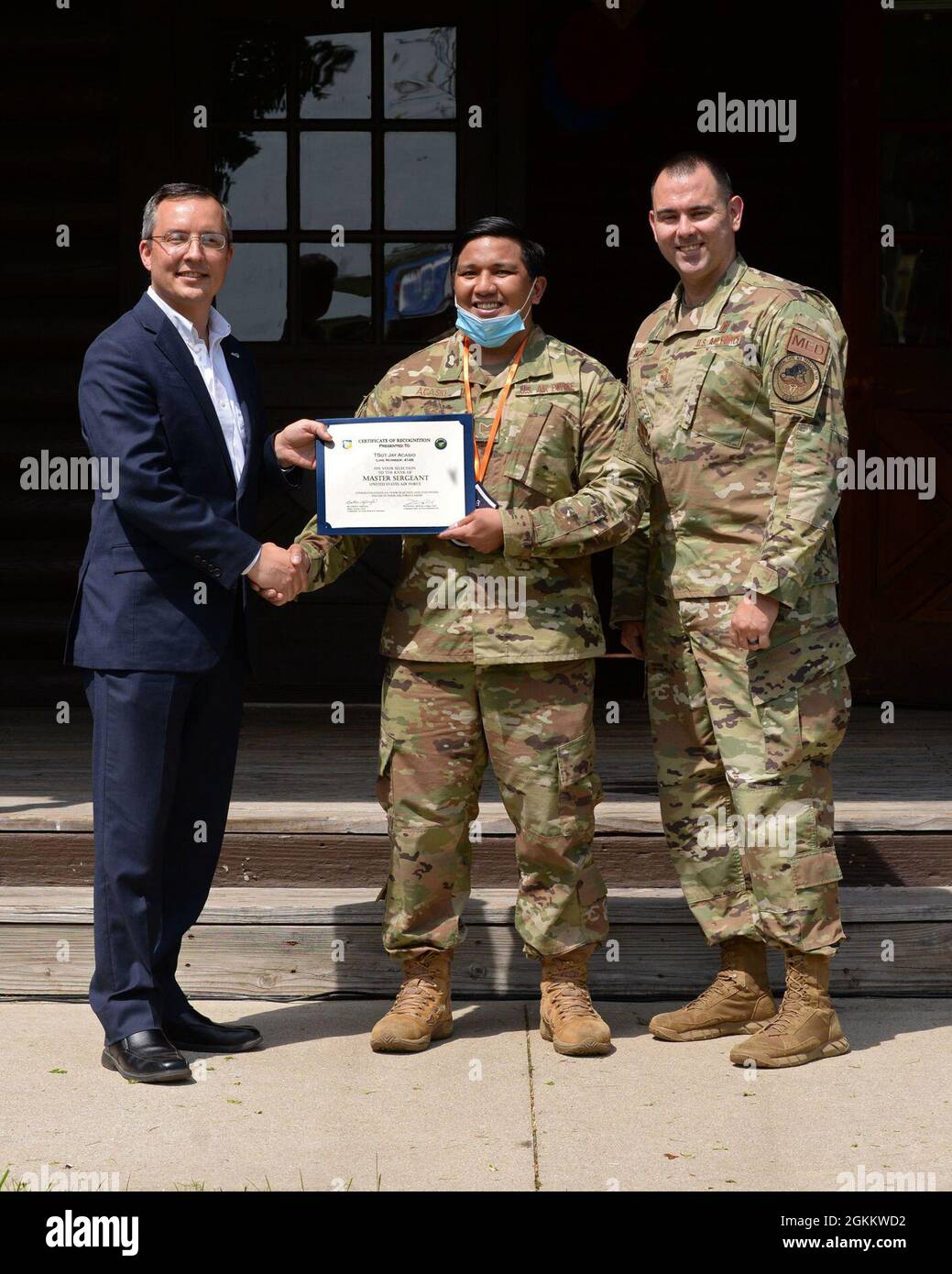 U.S. Air Force Master Sergeant selects received their certificates ...
