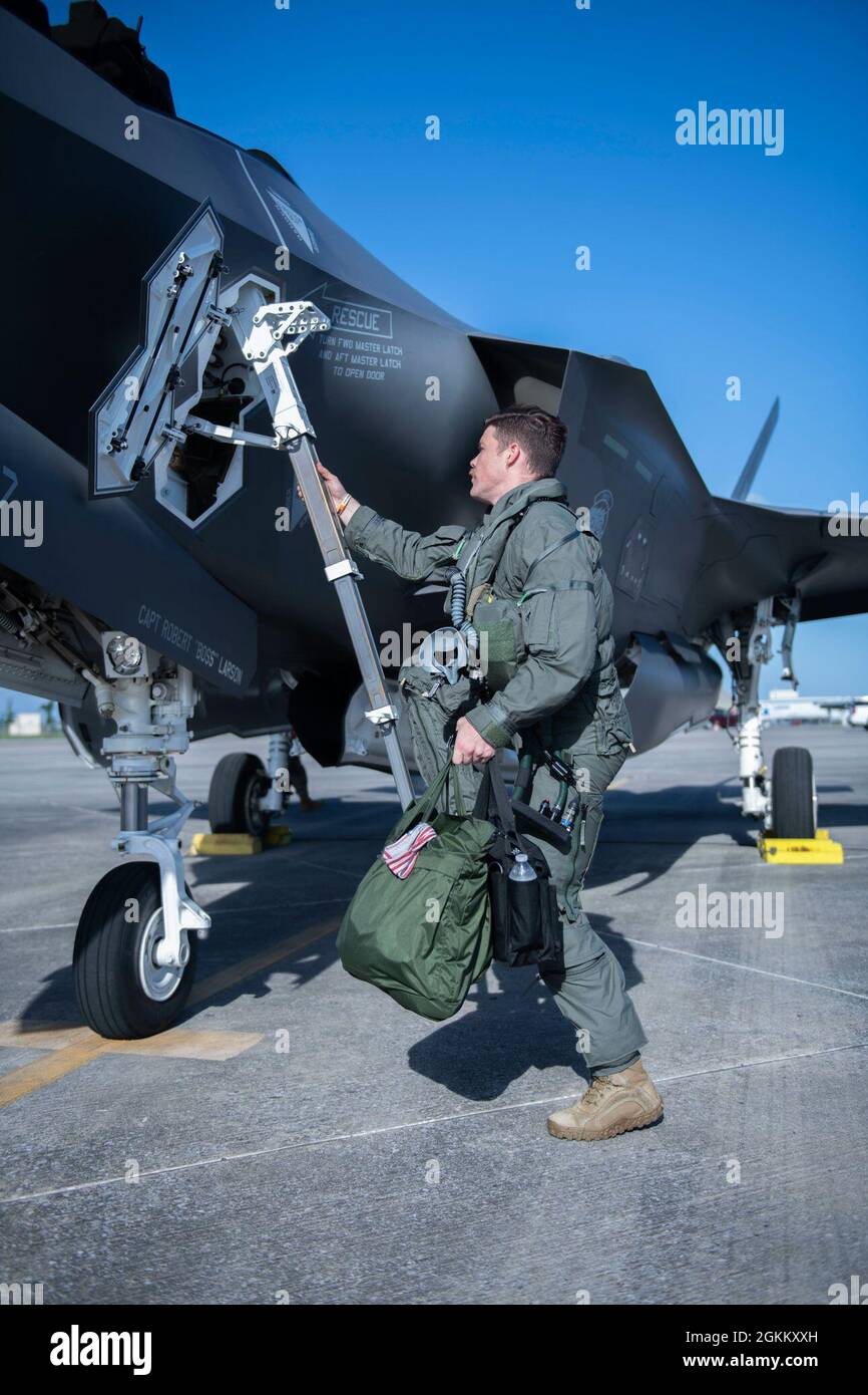 U.S. Air Force Capt. “Murf” Zillweger, 34th Fighter Squadron F-35A ...