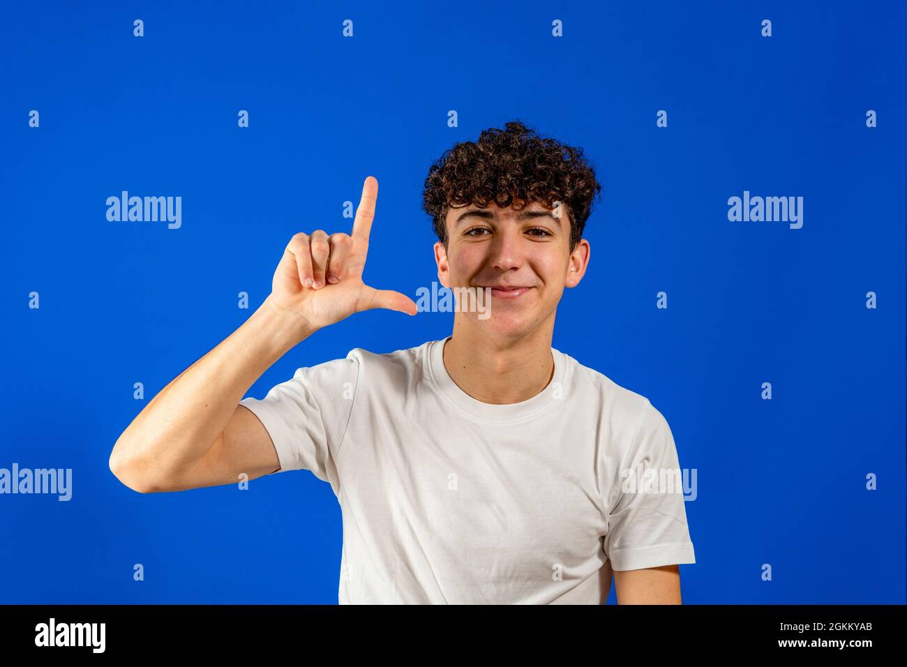 L loser sign hi-res stock photography and images - Alamy