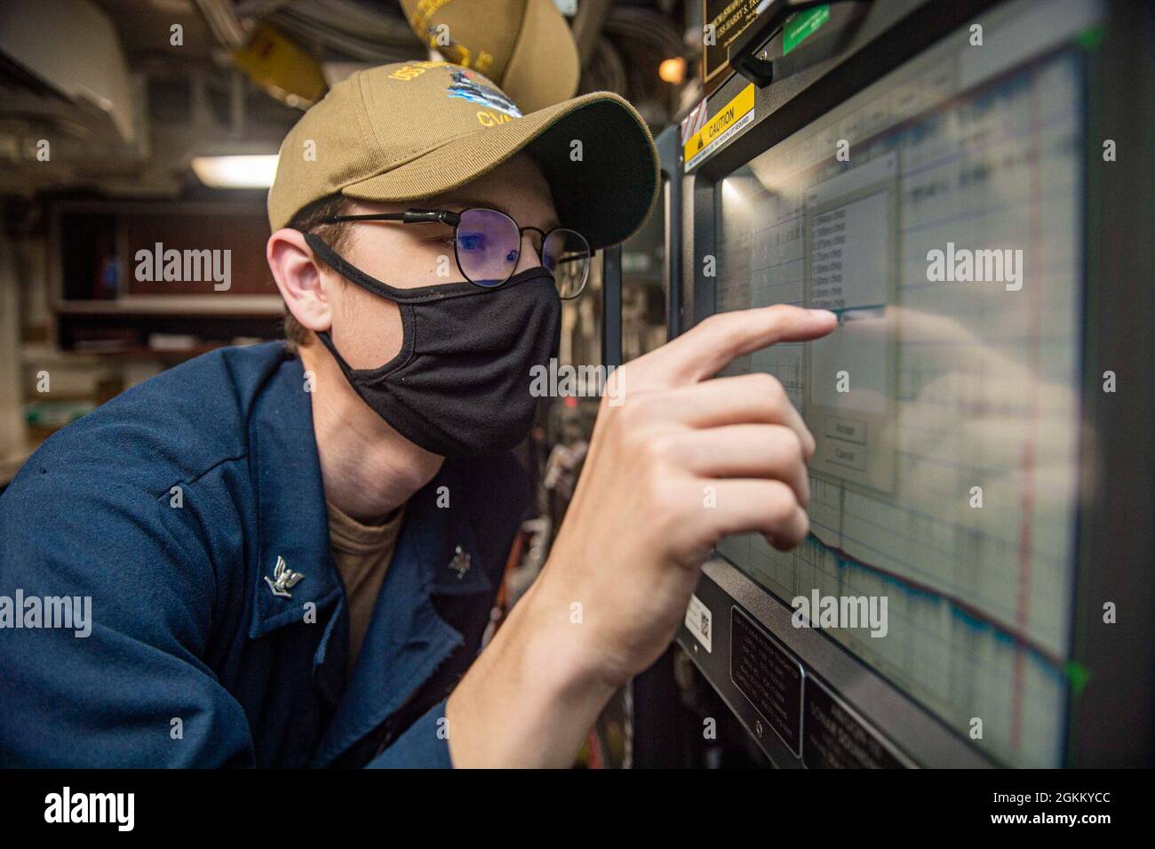 Ship chart room hi-res stock photography and images - Alamy