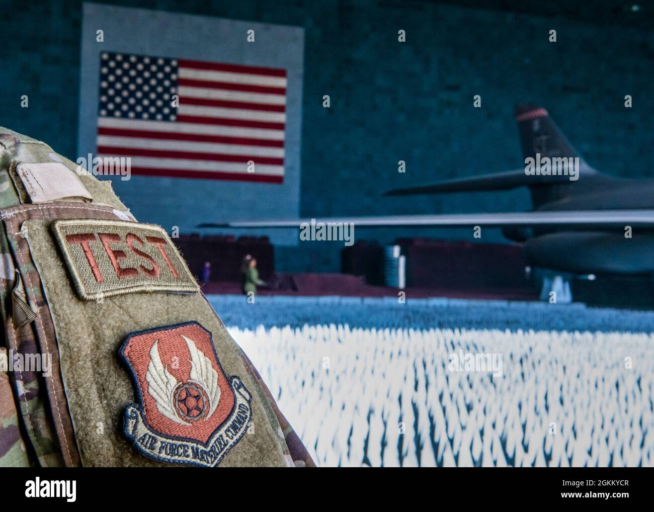 Ground crews move a B-1B Lancer into position at the Benefield Anechoic ...